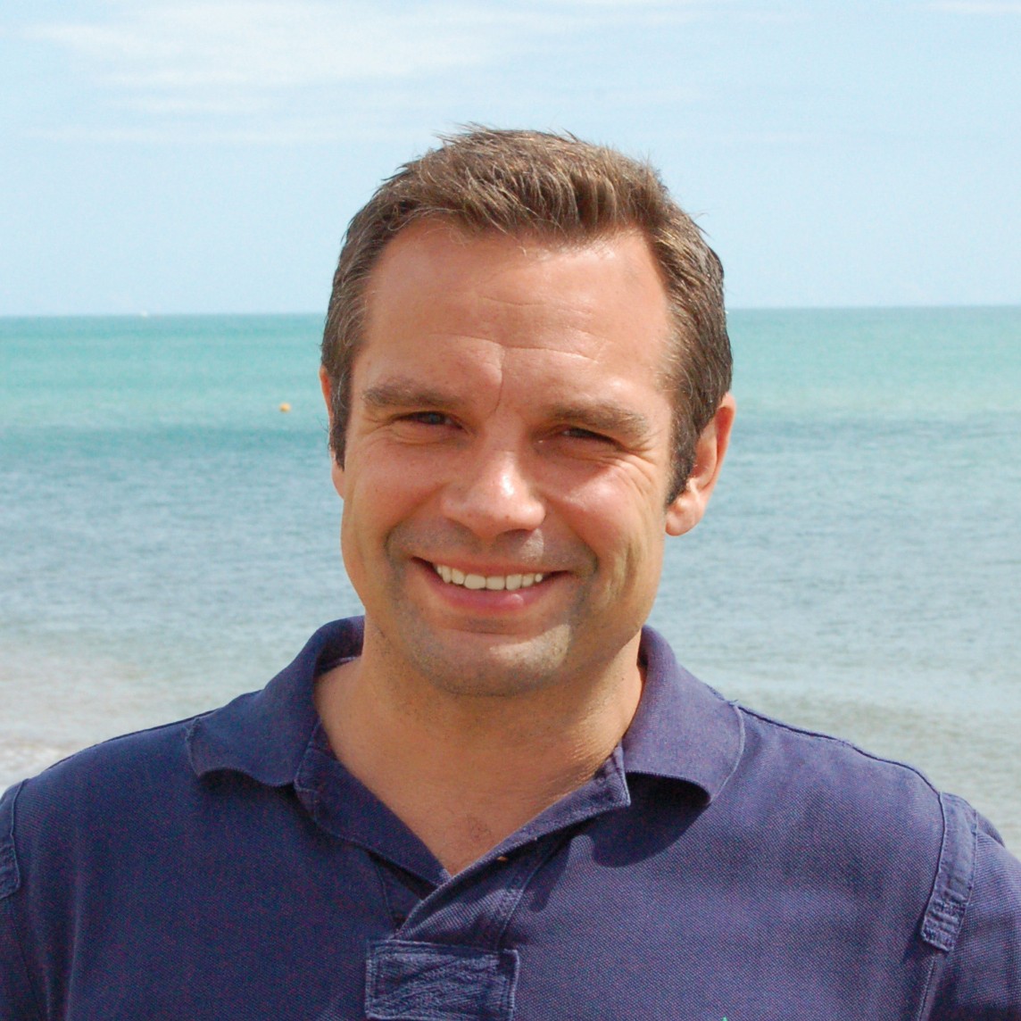 Charlie Hepburn's Instagram, Twitter & Facebook on IDCrawl